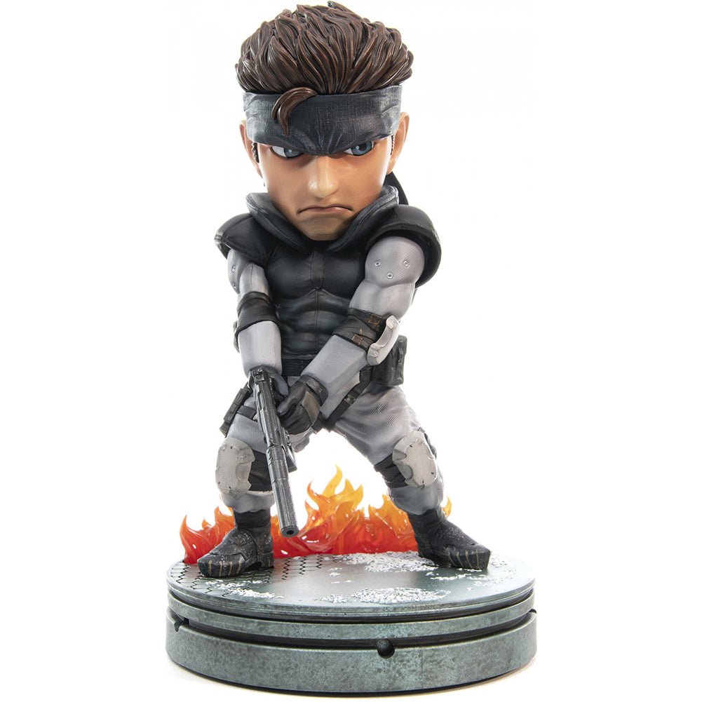 Metal Gear Solid - Solid Snake 8" PVC Statue - Super Retro - Figures